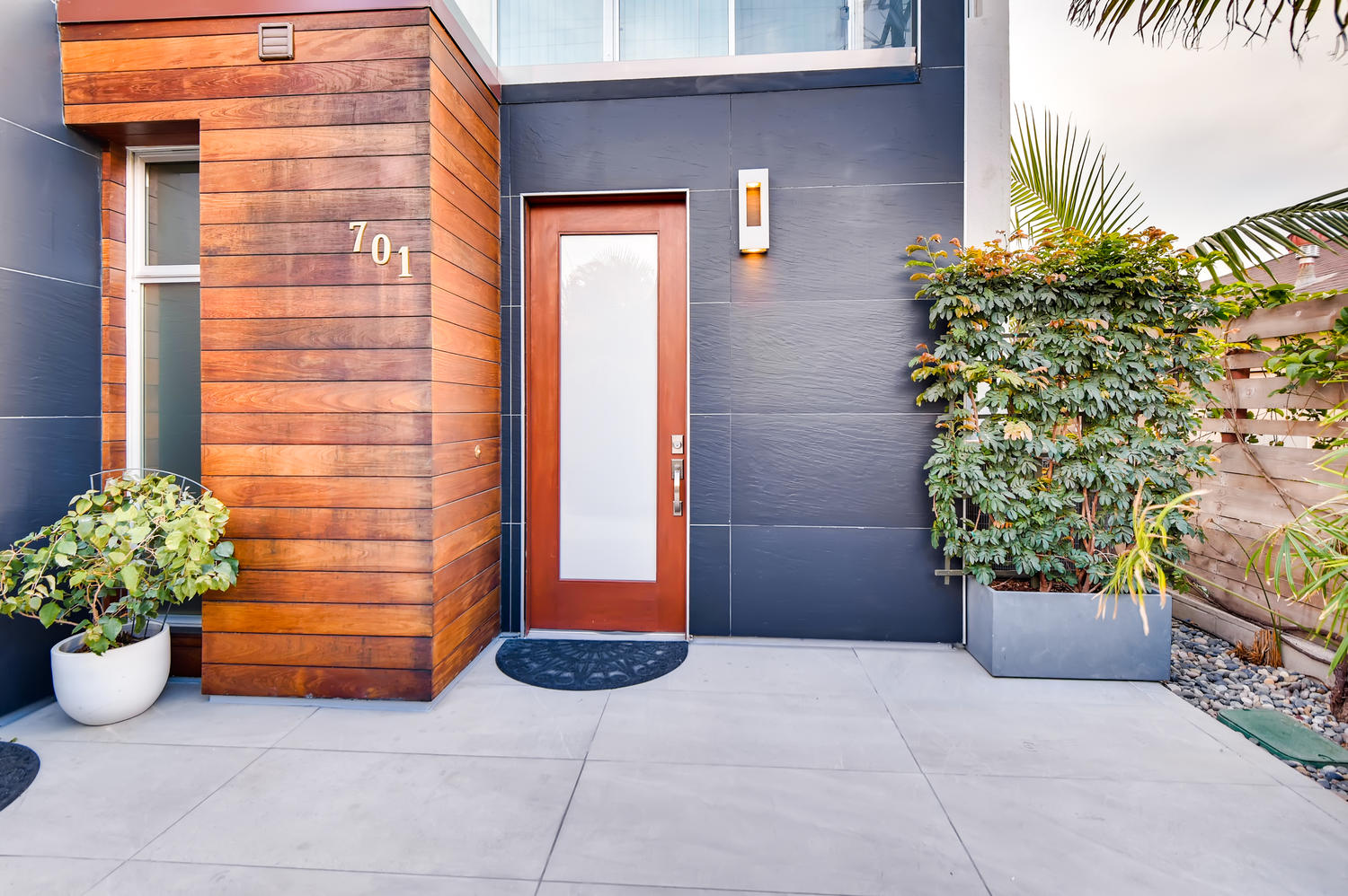 5 Tips For Staging Your Outdoor Spaces | Virtuance Blog