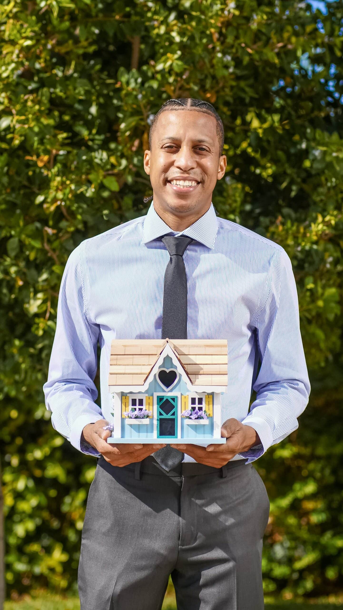 Real Estate Team Photo Ideas - Virtuance Real Estate Photography