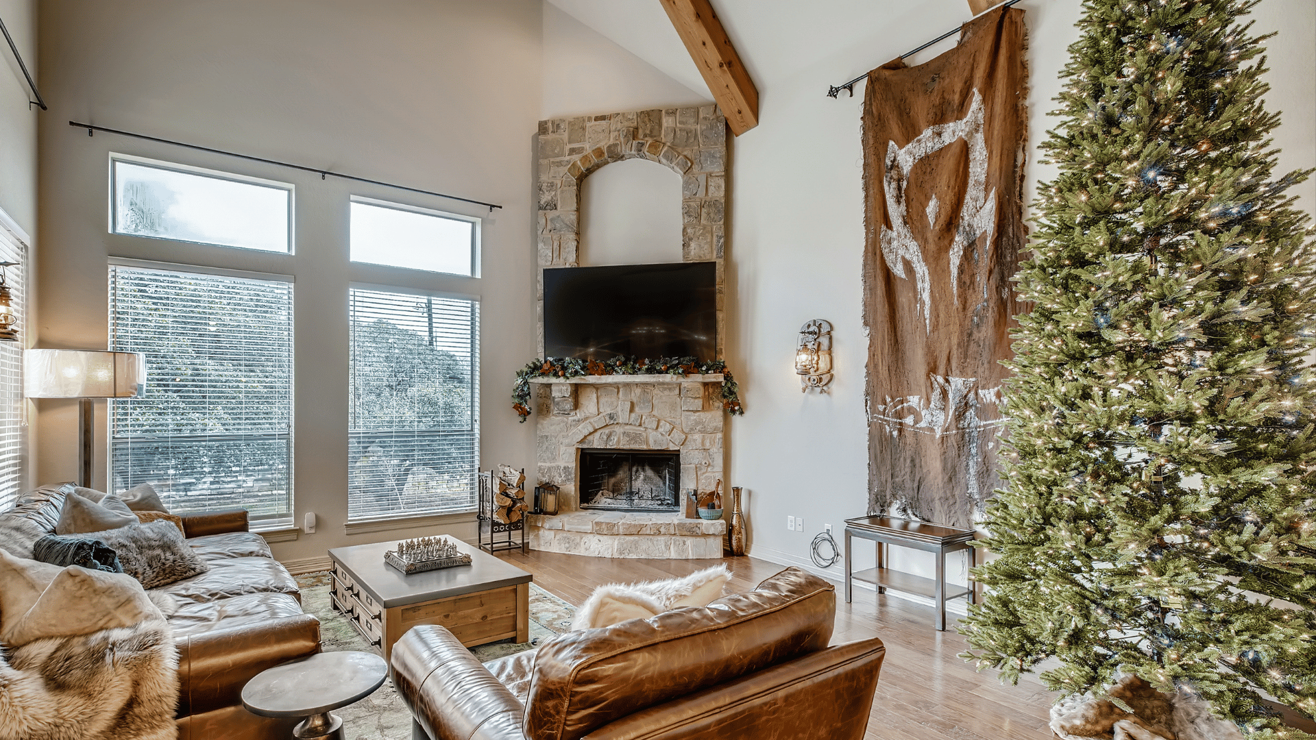 5 Holiday Open House Ideas for Real Estate Professionals - Virtuance
